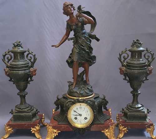 Каминный гарнитур шарм, часы и две вазы, Франция