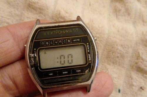 Часы СССР электроника 53 В рабочем состоянии