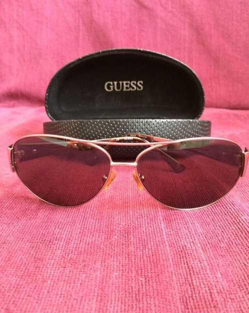 Солнцезащитные очки guess