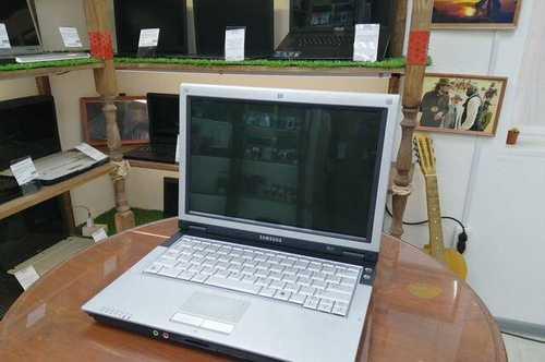 Ноутбук Samsung NP-Q35