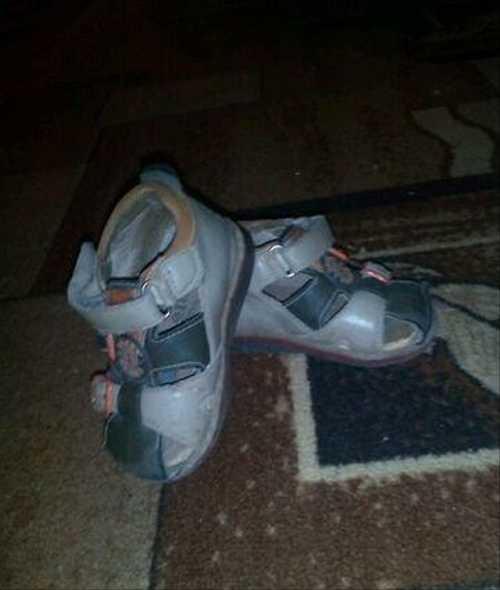Продаю sport shoes