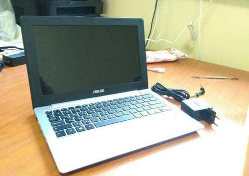 Asus X201E с SSD 160Gb