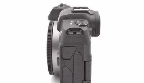 Беззеркальная фотокамера Canon EOS RP