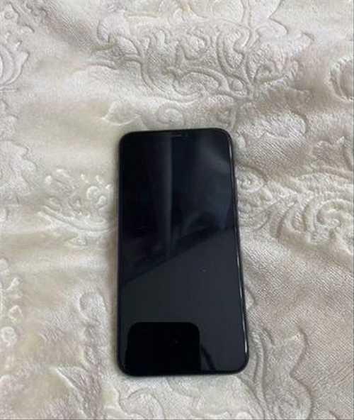 Продам iPhone Х