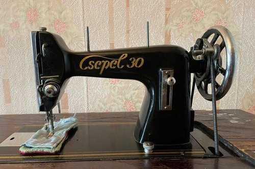 Швейная машинка Csepel 30
