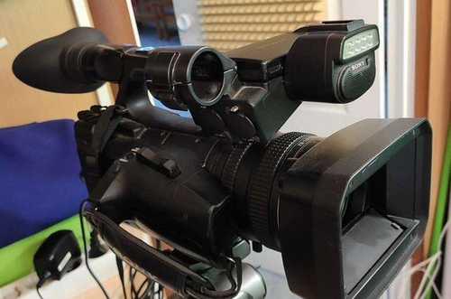 Видеокамера sony NXR - NX3