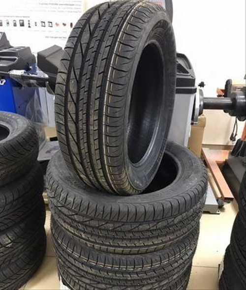 Goodyear eagle sport 215 55