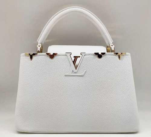 Сумка Louis Vuitton Capucines