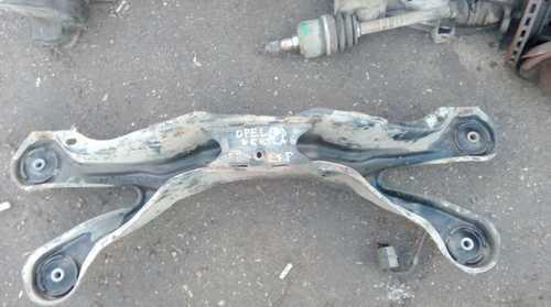 Подрамник задний opel vectra b опель вектра б