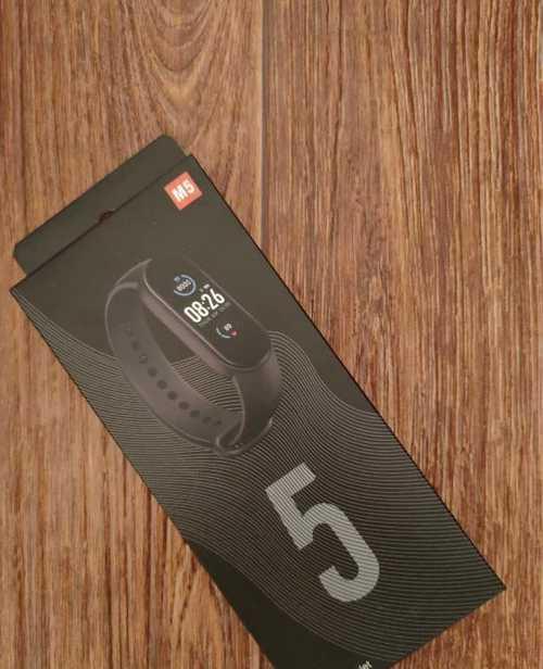 Смарт-часы Xiaomi Mi Smart Band 5