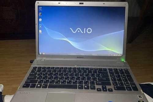 Ноутбук Sony Vaio i3 (PCG-81211v) 16.4 дюйма