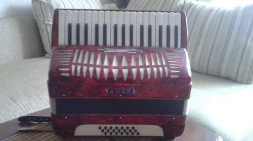 Аккордеон yamaha