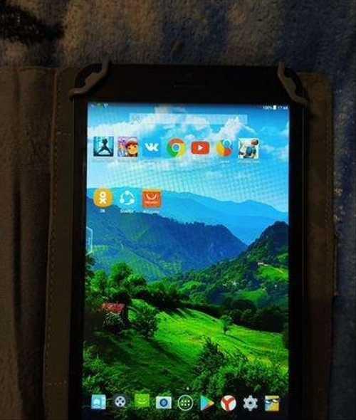 Планшет Wexler Tab 8iQ