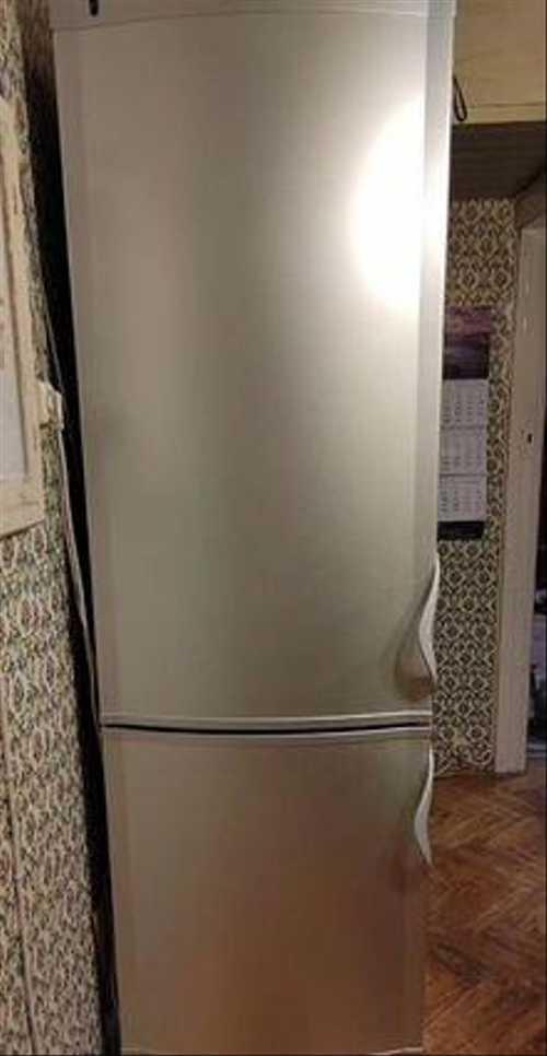 Холодильник vestfrost sw350m