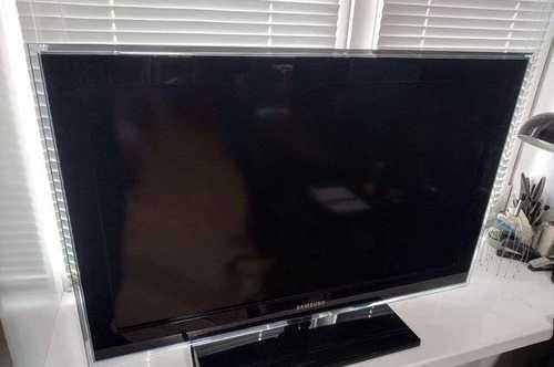 Телевизор Samsung LE32D551 32"