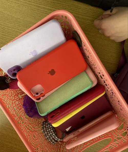 Чехол на iPhone 11