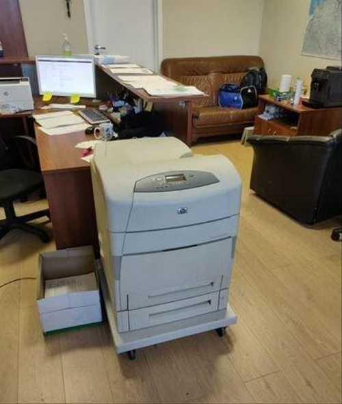 Принтер HP Color LaserJet 5550dtn