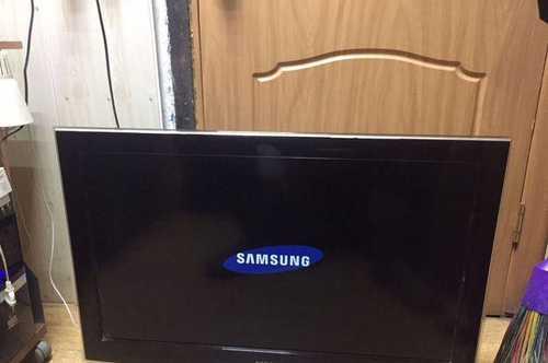 Телевизор ЖК samsung LE32D450G1W (З)