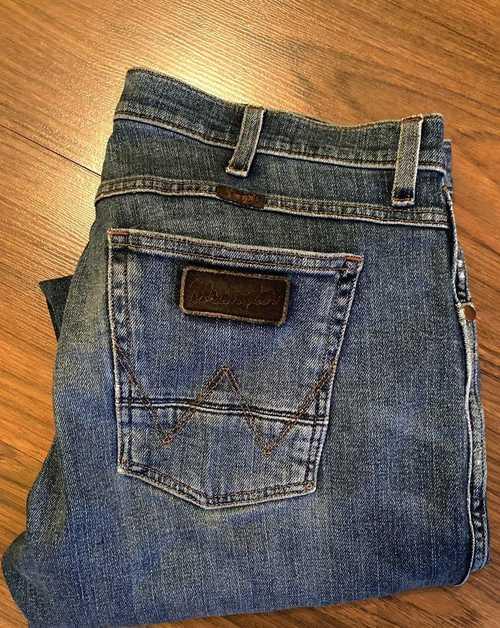 Джинсы Wrangler