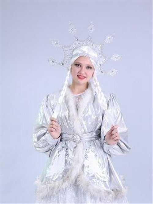 Новогодний женский карнавальный костюм Зимушка
