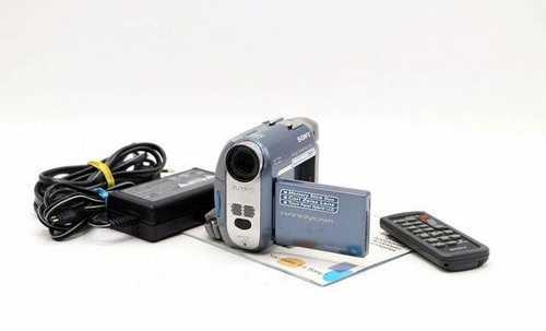 Видеокамера Sony DCR-HC30E