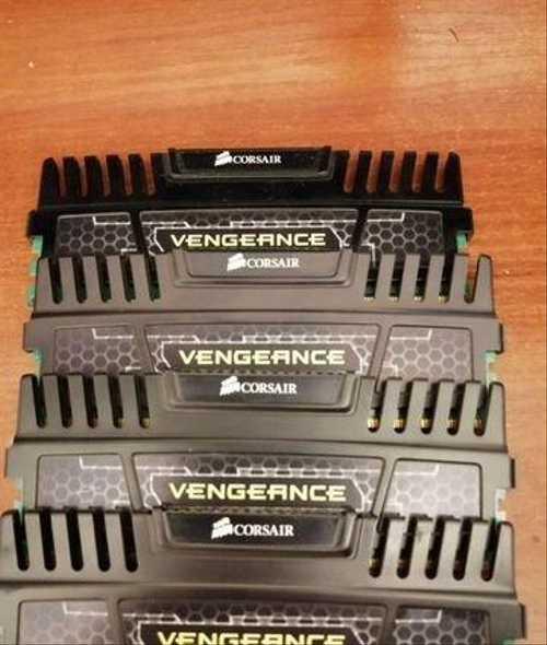 Оперативная память Corsair Vengeance 4гб,3шт, DDR3