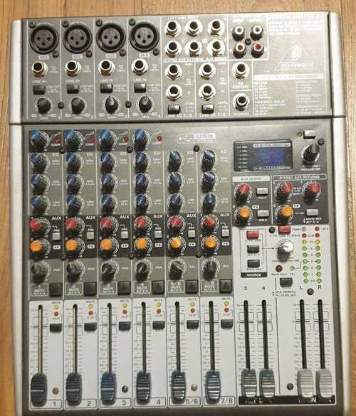 Микшерный пульт Behringer xenyx x1204usb