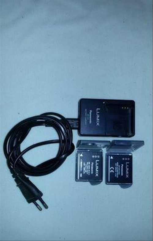 Зарядка и аккумулятор Panasonic Lumux DE-A40