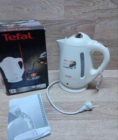 Чайник Tefal BF925132 Новый