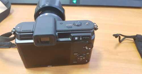 Системный фотоаппарат Nikon 1V1