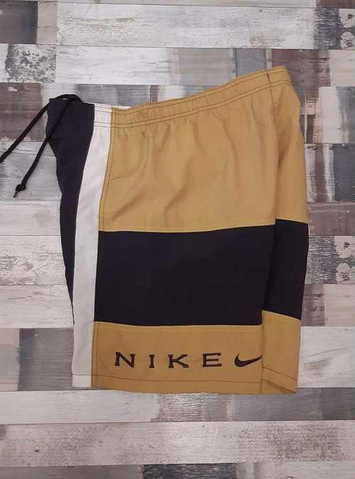 Шорты Nike