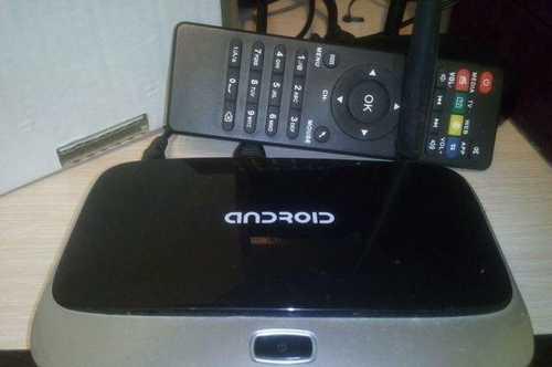 Андроид TV-Box Q7 с настроенными 2000 телеканалами