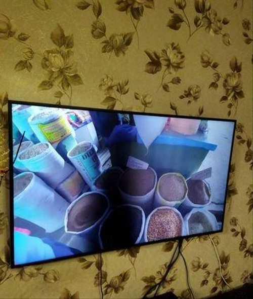 Телевизор smart tv с вайфаем бу 55 дюйма