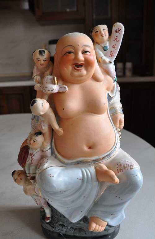 Статуэтка 33 см. Будда Хотей с детьми. Китай 1988г