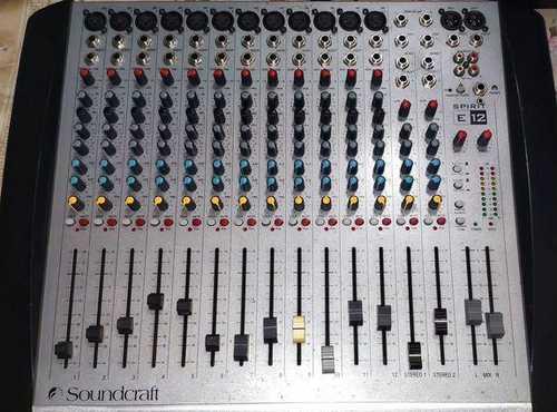 Микшерный пульт Soundcraft Spirit E12