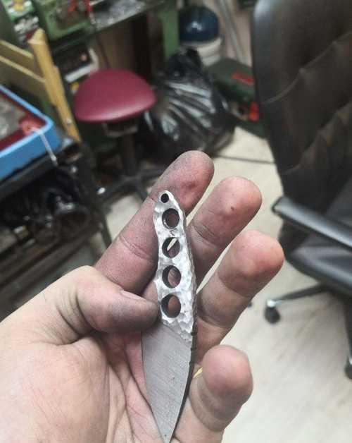 Нож шейник ручной работы