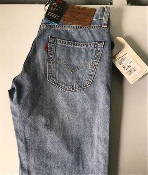Продам джинсы levis