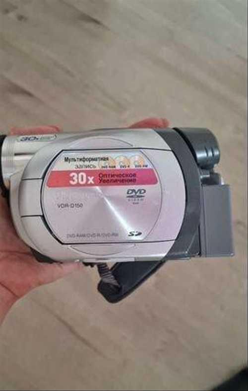 Видеокамера panasonic VDR -D150