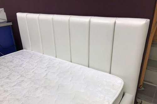 Кровать белая кожа с матрасом 160х200 (Мадрид)