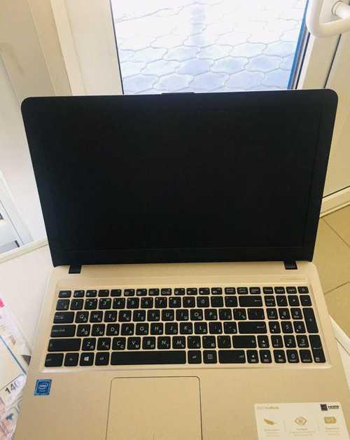 Ноутбук Asus D540 M