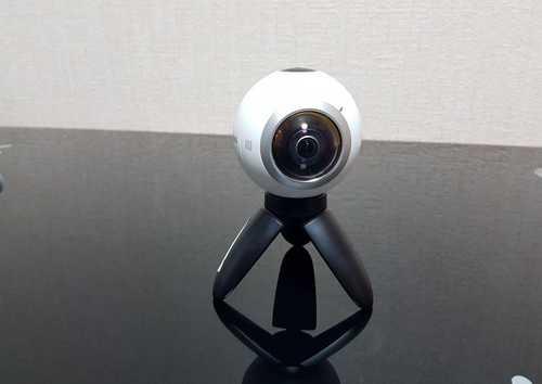 SAMSUNG Gear 360