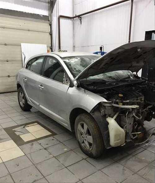 Renault Fluence по частям