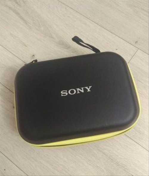 Полужесткий футляр Sony LCM-AKA1