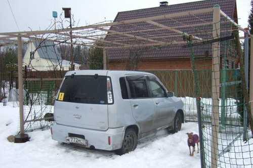 Nissan Cube, 2001