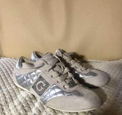 Кроссовки guess оригинал