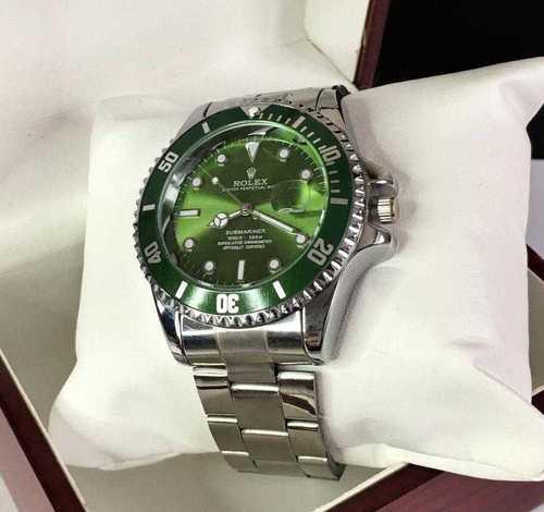Часы Rolex Submariner Hulk