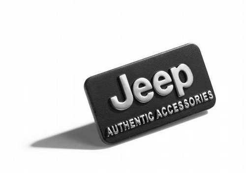 Эмблема "jeep authentic accessories"