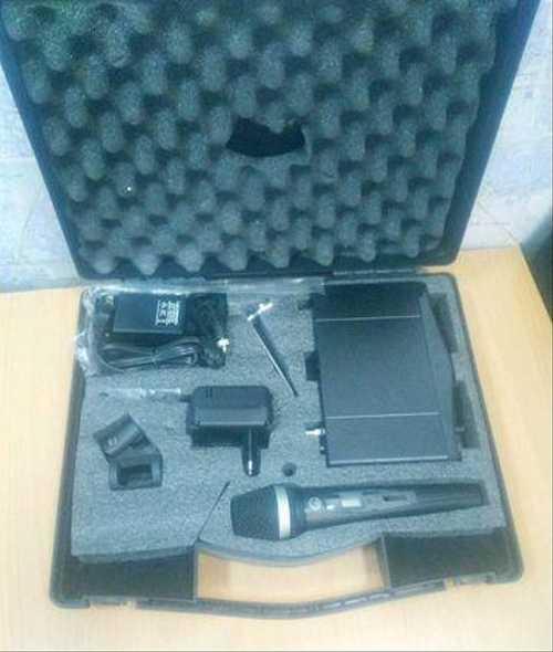 Радиосистема AKG WMS450 Vocal Set D5