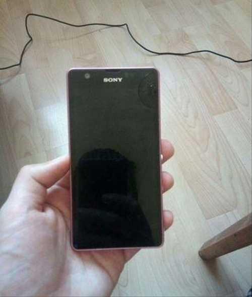Смартфон Sony Xperia ZR LTE (C5503)