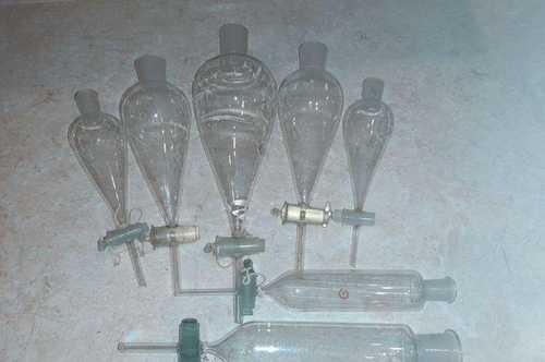 Делительная воронка, колба